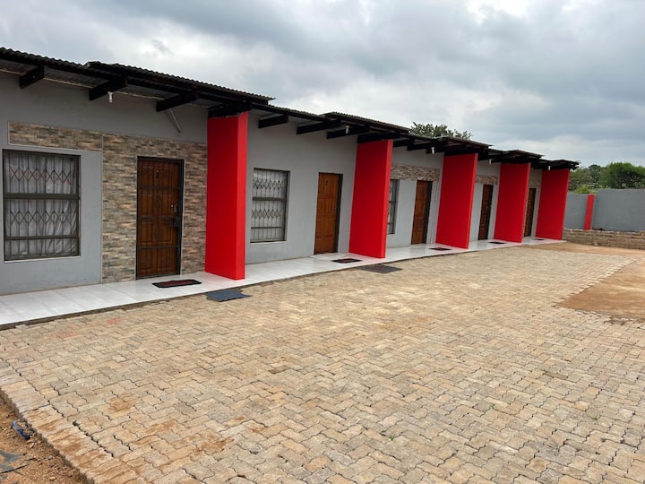 Deluxe Rooms - Thohoyandou