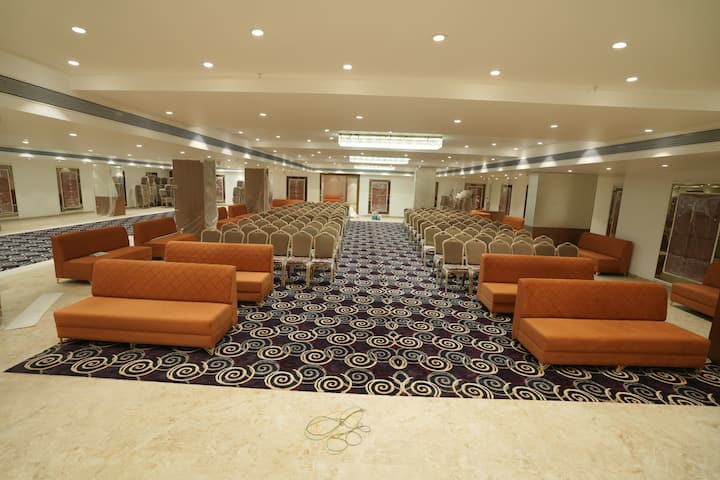 The Grand Icon - Superior Suite Room - Chandrapur