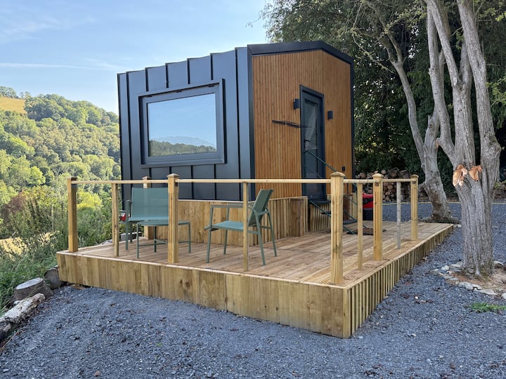 Tiny House, Pontfadog - Llangollen