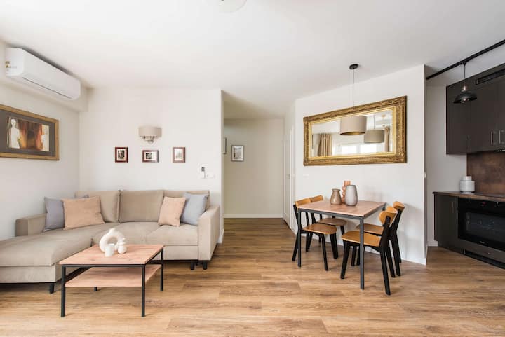 2-bedroom With Terrace & Parking-krowoderska 52 - Kraków