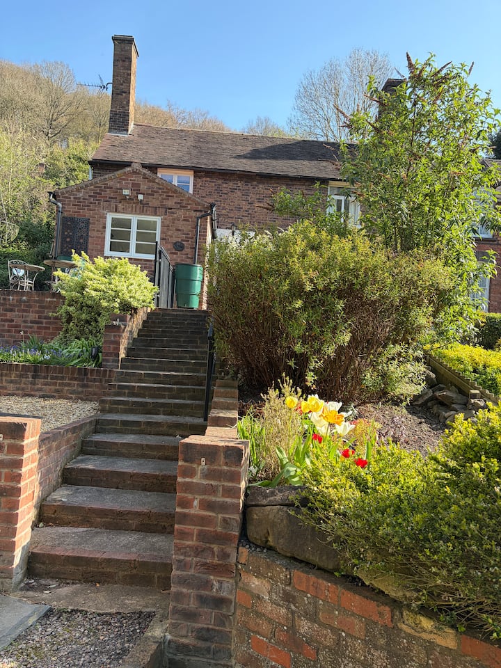 Grade 2 Listed Cottage - 아이어브릿지