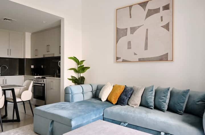 Jawaher Residence 2 | Stylish 1br With Big Balcony - Sharjah