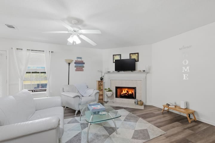 New! Ideal Dream Getaway - Pooler, GA