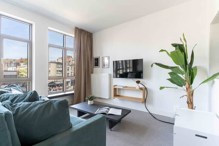 Spacious 2br Apartment For 6 With Sofa Bed - Anvers