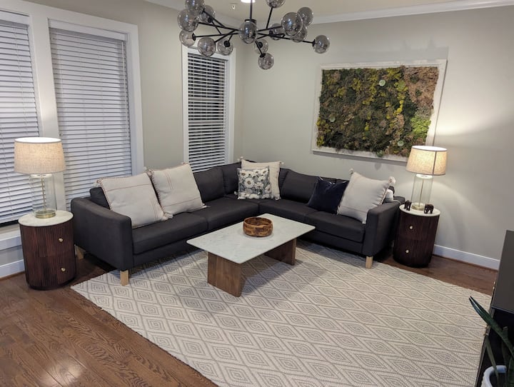 Goodall & Co. | Stylish 4br Smart Townhome - Gaithersburg, MD