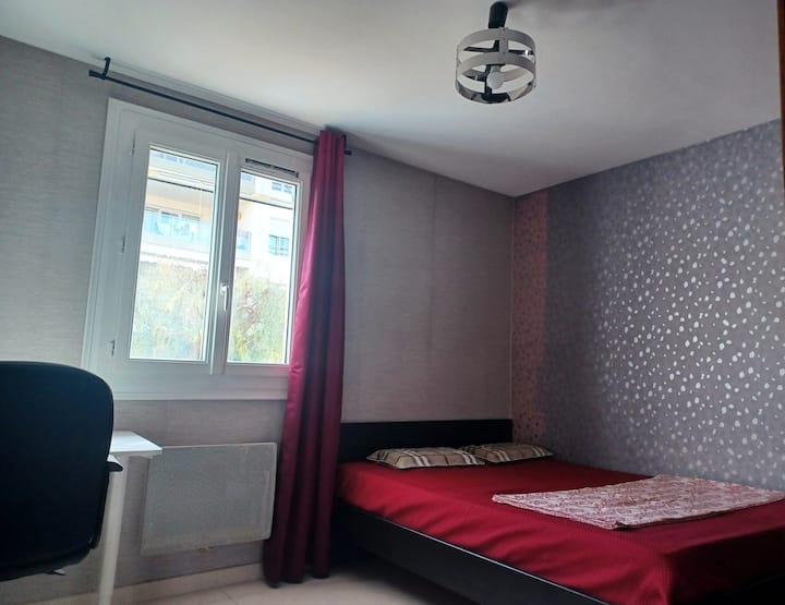 Chambre Privée  Centre Et Plages Dantibes à Pied - Antibes