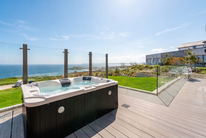 Hidden 19- Coastal Hot Tub - St Ives