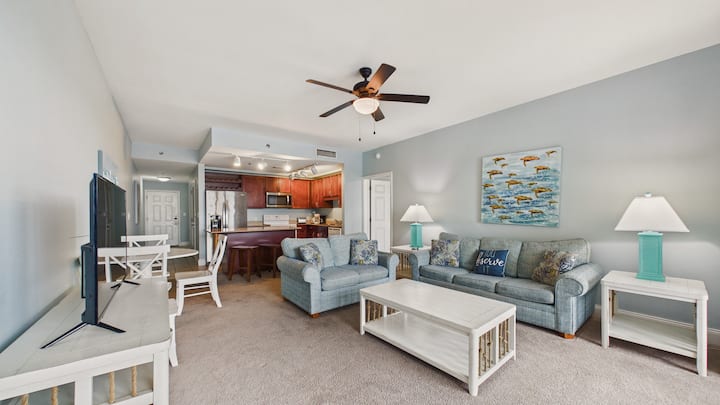 Lakeview Retreat 124just Mins To Beachsleeps 8 - Panama City Beach, FL