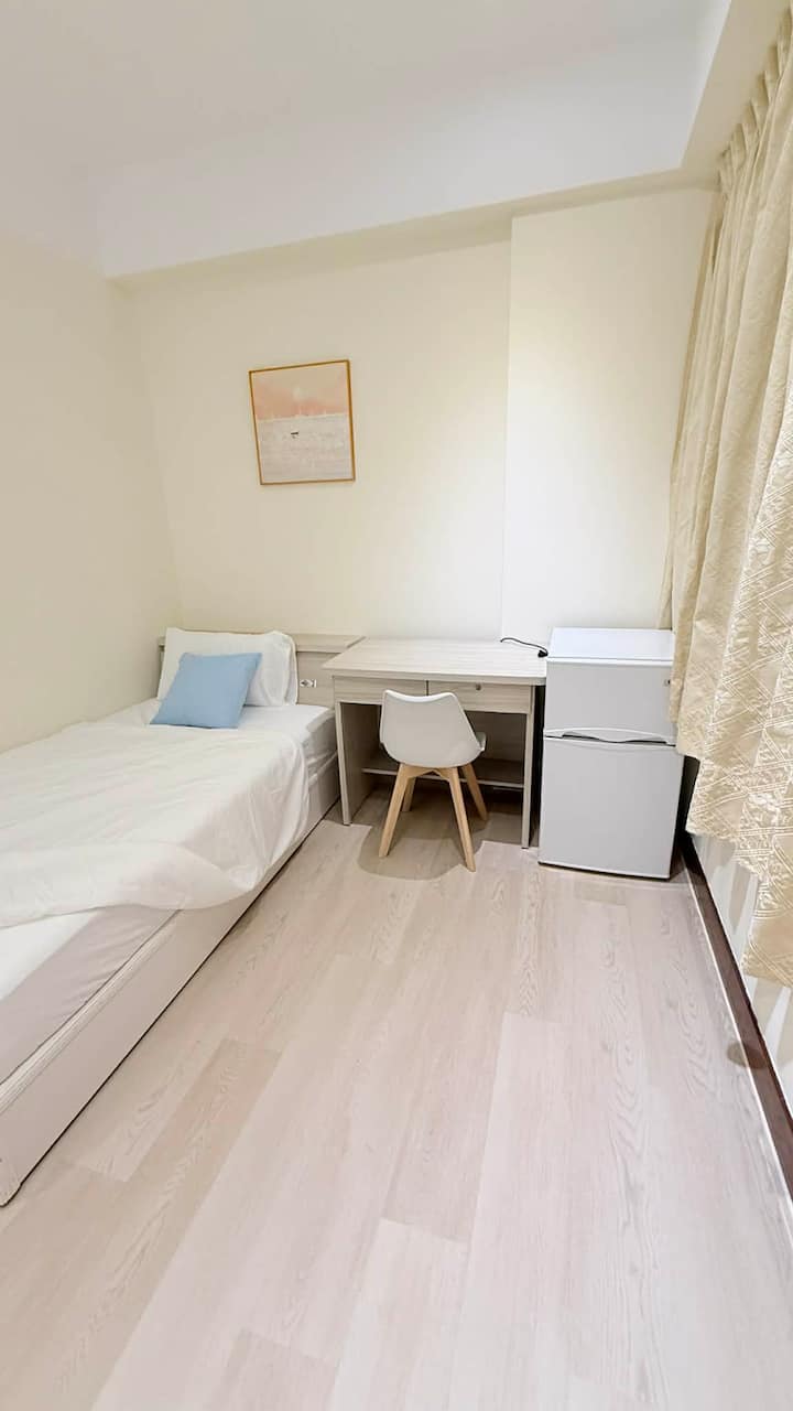 Cozy Room Near R10 Mrt - Taiwan