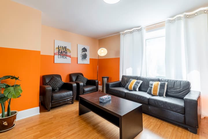 3 Bedrooms In Brossard 2 Campsites - Brossard