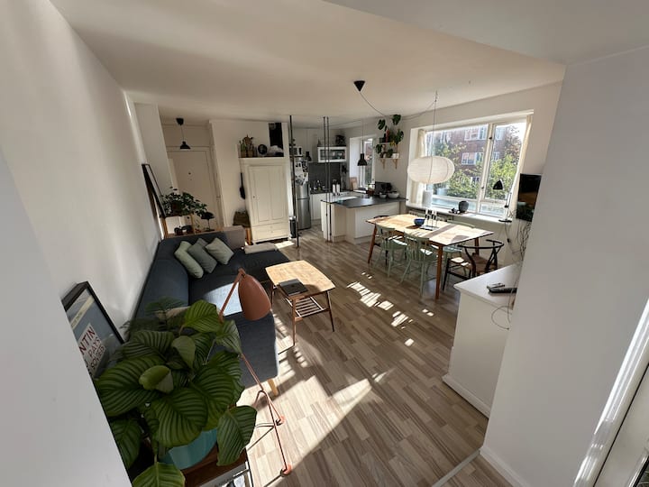 Lys Lejlighed Tæt På Metro - Copenhagen