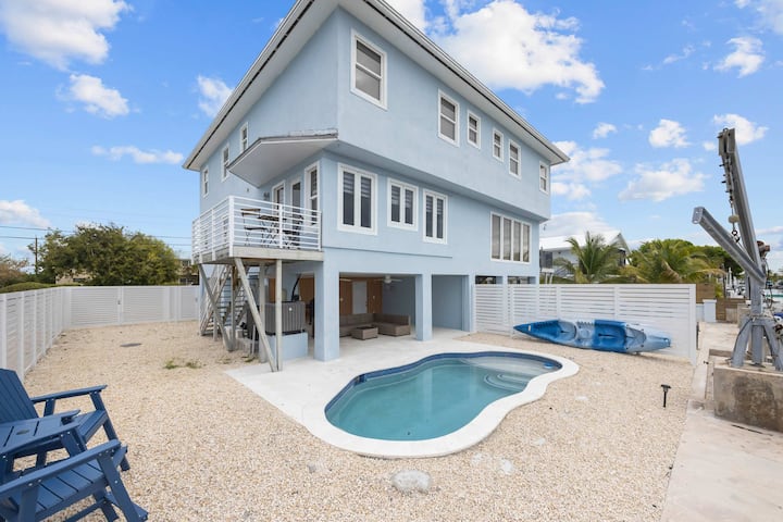 Catch Of The Bay -  Waterfront - Pool - 35' Dock - Marathon, FL