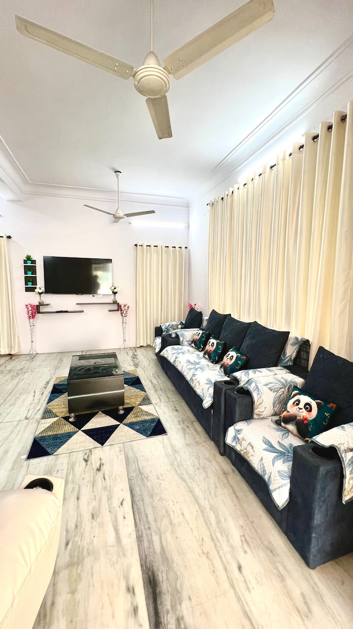 Service Apartment Hyderabad Spacious 3bhk - Hyderabad