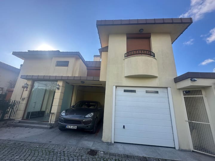 Luxury Villa For 9 People - Istanbul