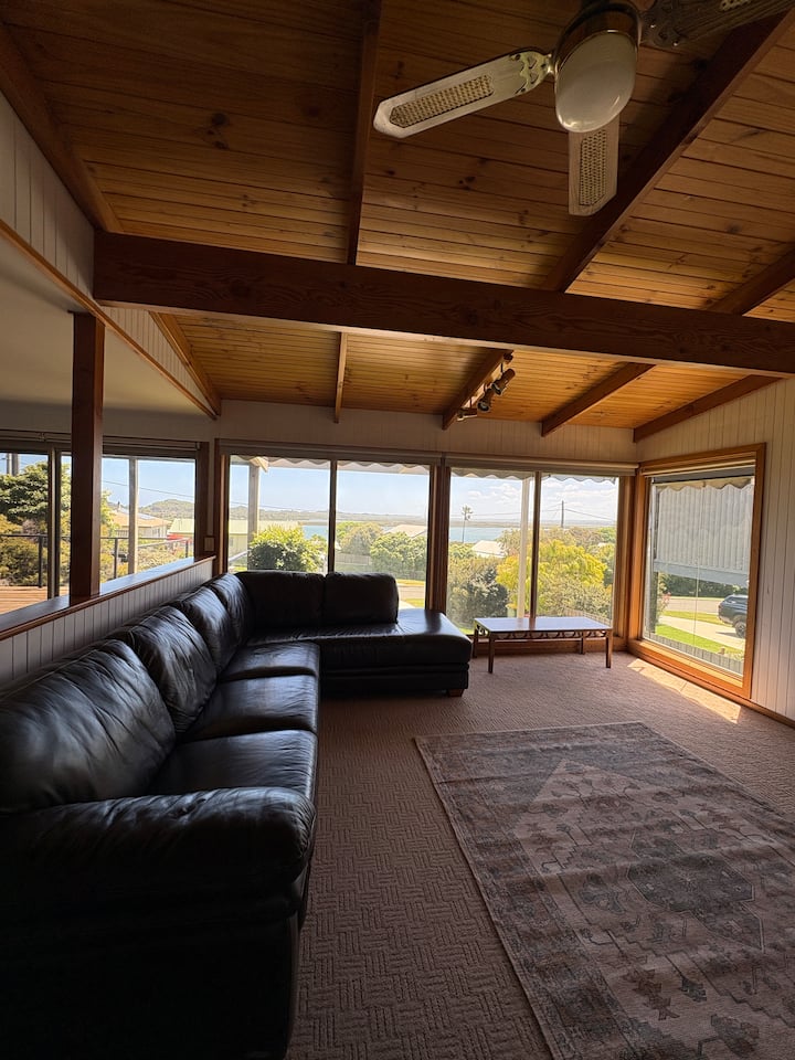 Marlo Beach Escape
4 Bedrooms - Marlo