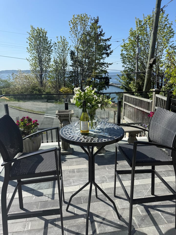 Modern Ocean View Suite In White Rock - Surrey