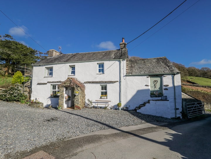 High Ickenthwaite Farmhouse - Coniston