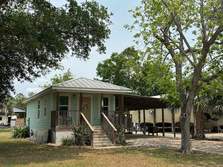 Joe's Place - Port St. Joe, FL