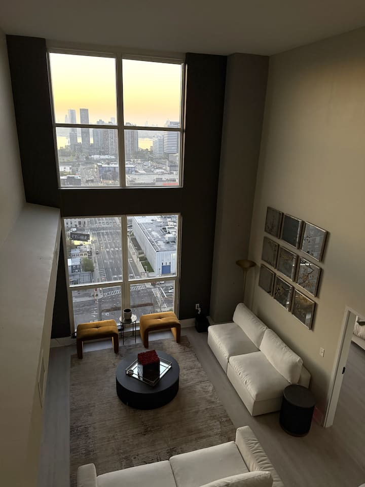 Luxury Duplex Penthouse • Nyc Views • 3br/3ba - New York City