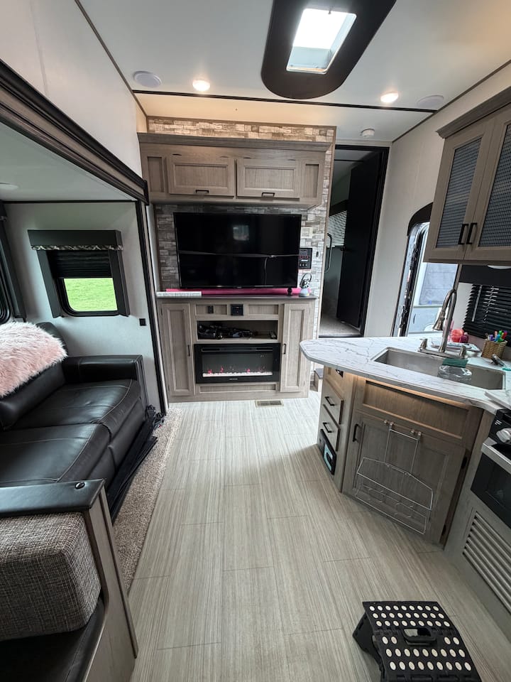 Glamping - Phoenix, NY