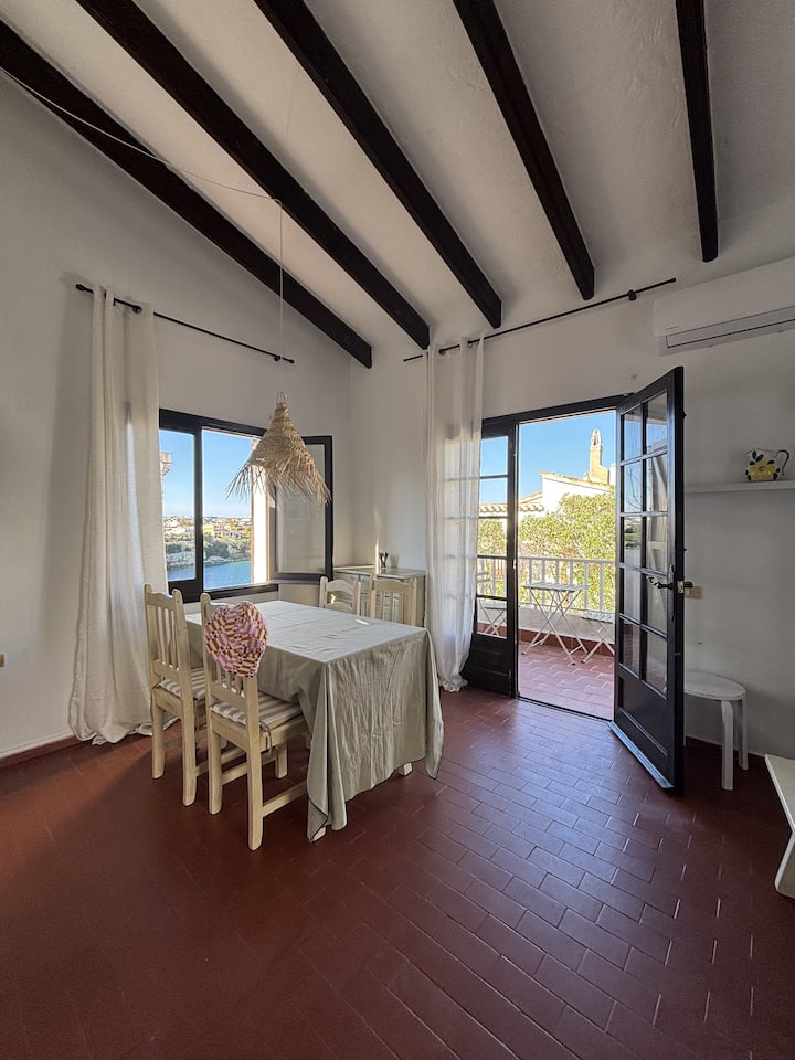 Encantador Apartamento Con Vistas Al Puerto De Maó - Mahón
