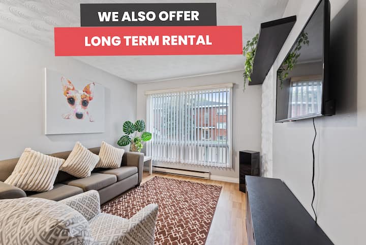 P8 Ap4 - Stylish 1 Bedroom | 500m Avenir Center - Nouveau-Brunswick