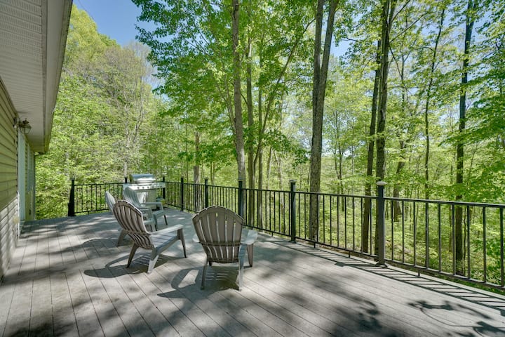Bring Your Boat! 'All Decked Out' Byrdstown Home - Dale Hollow Lake, Allons