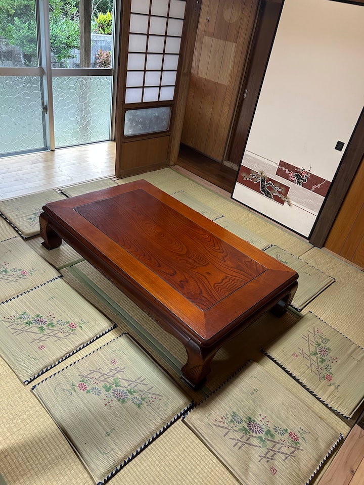 「赤瓦の古民家|最大15名・市街地徒歩5分の大型宿」 - Ishigaki