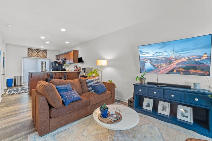 Modern 2br Townhome Near Downtown Kc - Kansas City, MO