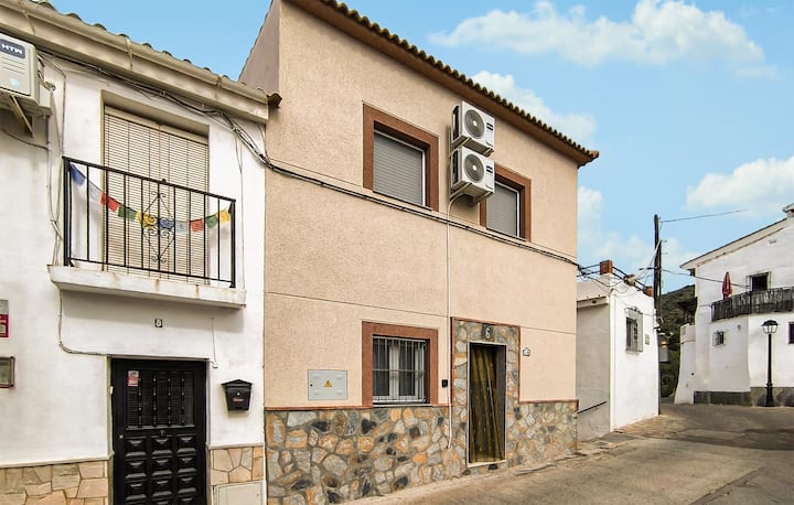 Pet Friendly Home In Totalan - Comares