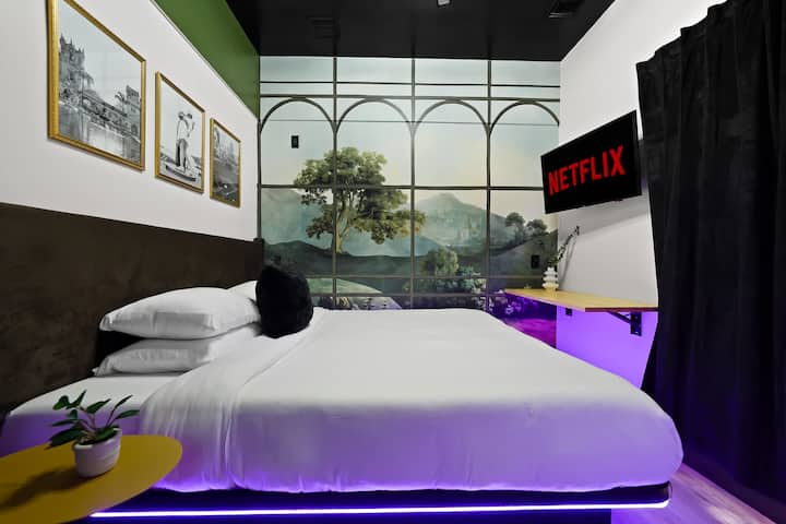 Neon Elm Hotel: Prime Location W/ Kitchenette I Ac - Aeropuerto de San Diego (SAN)