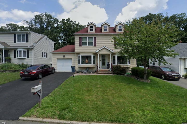 Fifa World Cup Home | Jacuzzi, Fire Pit, Pool Deck - Lake Hopatcong, NJ
