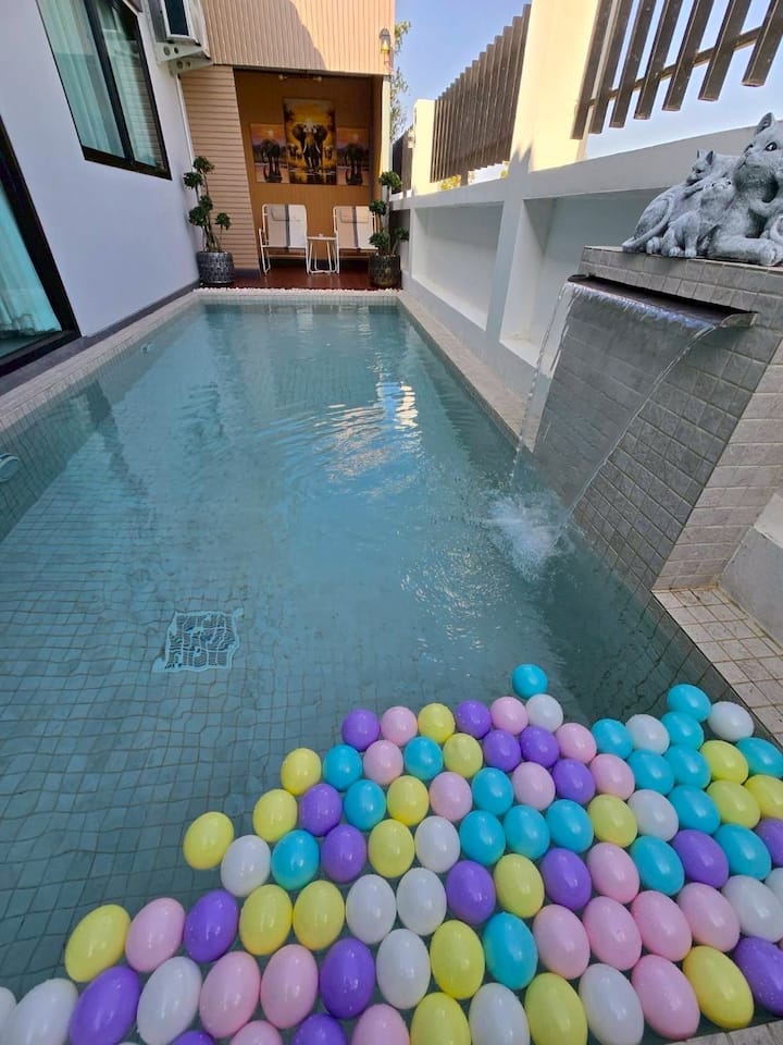 A Warm, Private Residence Featuring A Swimming - Buri Ram