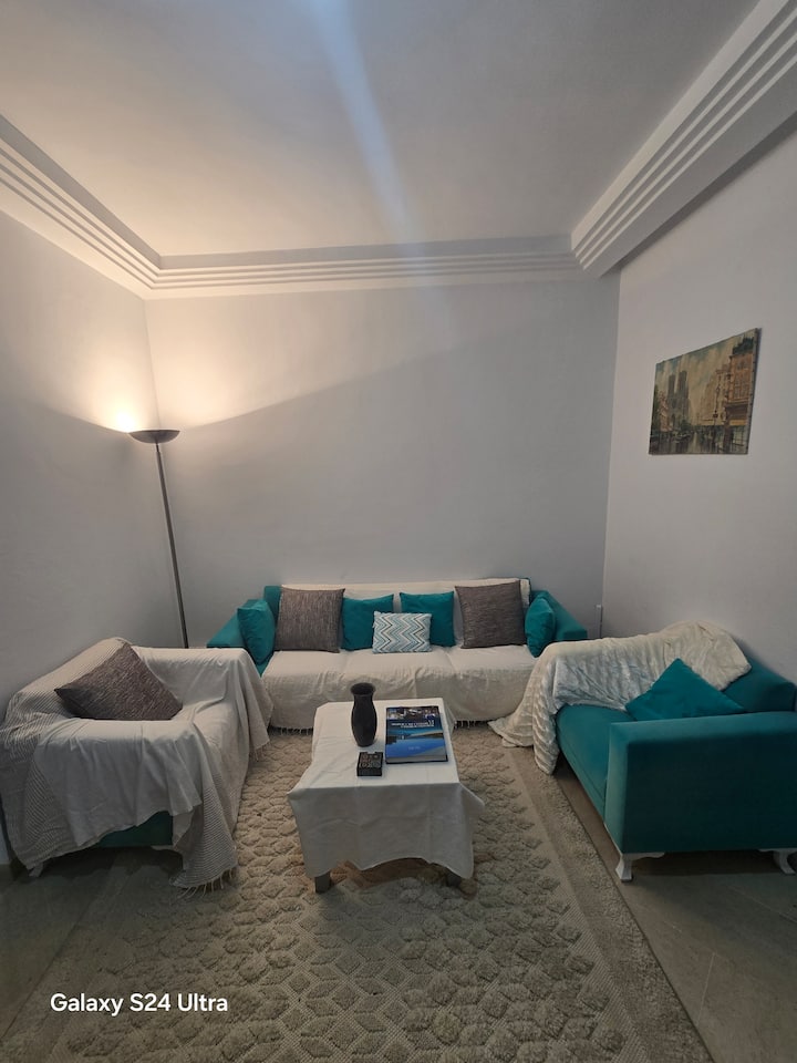 T2 Design Cosy • Bureau éQuipé • Lumineux & Calme - Tunis