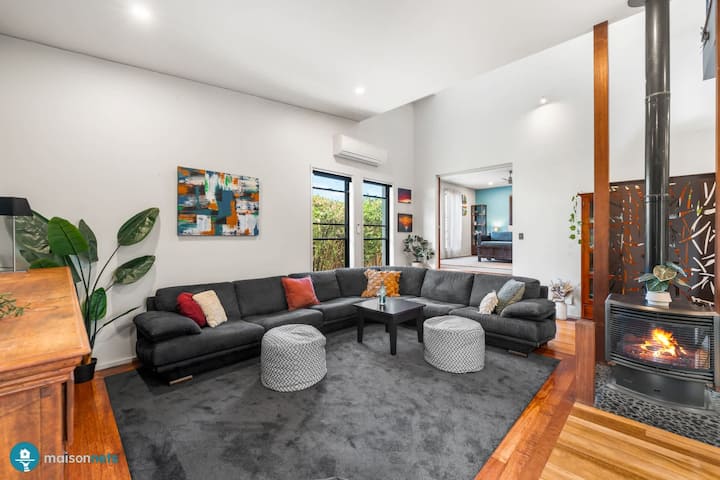 Hillside Retreat With Private Creek Access - Canungra