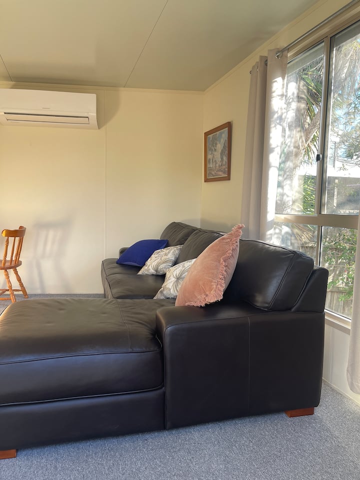 Poppy’s Place - Mornington
