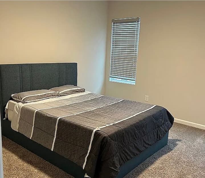 Leos Crib - Wake Forest, NC