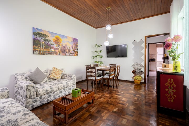 House 1st Floor, Central, Renovated, Carpark - Curitiba