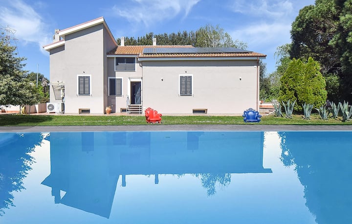 Cozy Home In Monterosi With Swimming Pool - Lazio