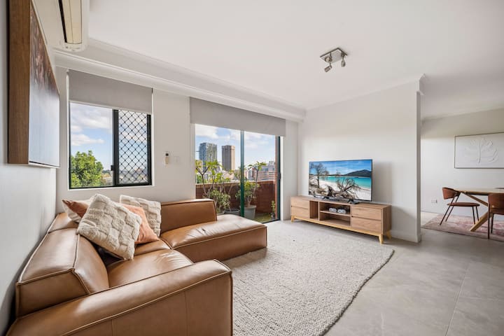 Surry Hills City Views, Parking, Pool, Sauna & Gym - Surry Hills