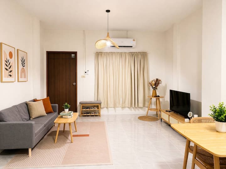 นิพัทธ์  Home(pet Friendly) - Bang Phli District