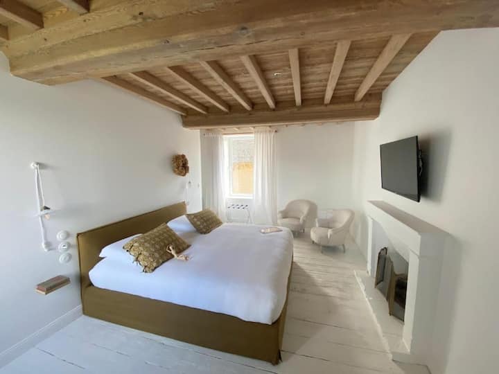 Maison Galop Marin
1 Chambre D'hôtes "Ping Pong" - Carentan