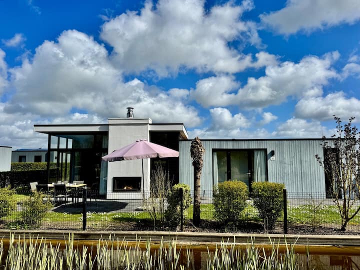Europarcs Bad Meersee Chalet Coastline Zeeland Mit - Cadzand