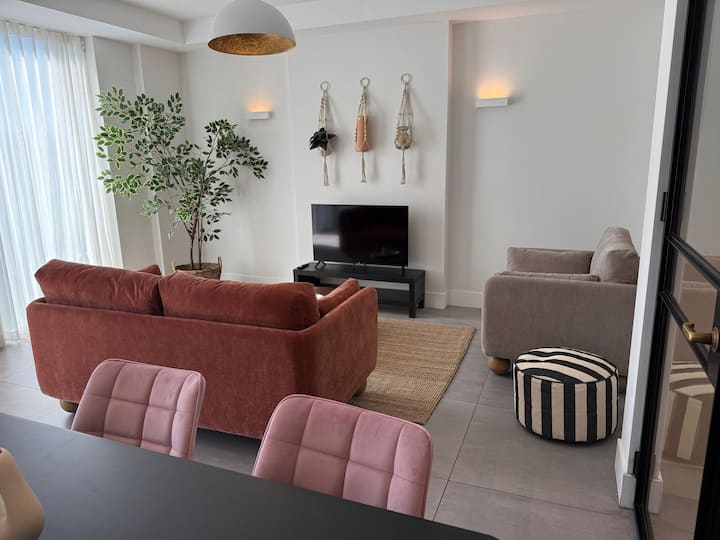 Boho Contemporary 2 Bedroom Flat In Camden - London