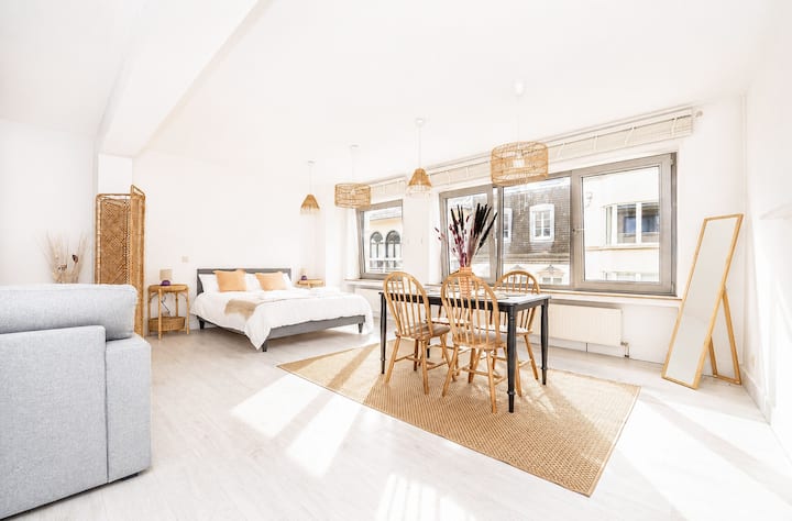Grand Rue Studio - Sleeps 5 - Luxemburg