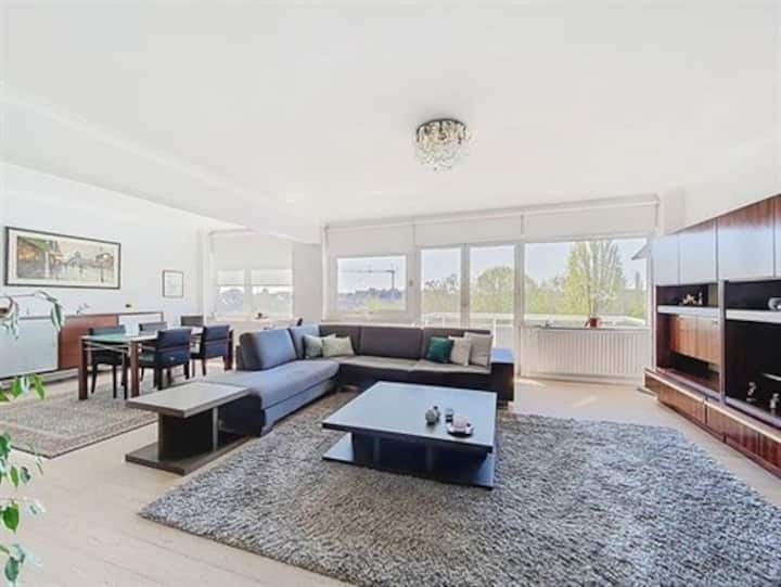 Appartement Lumineux, Calme, Parc Au Pied - Anderlecht