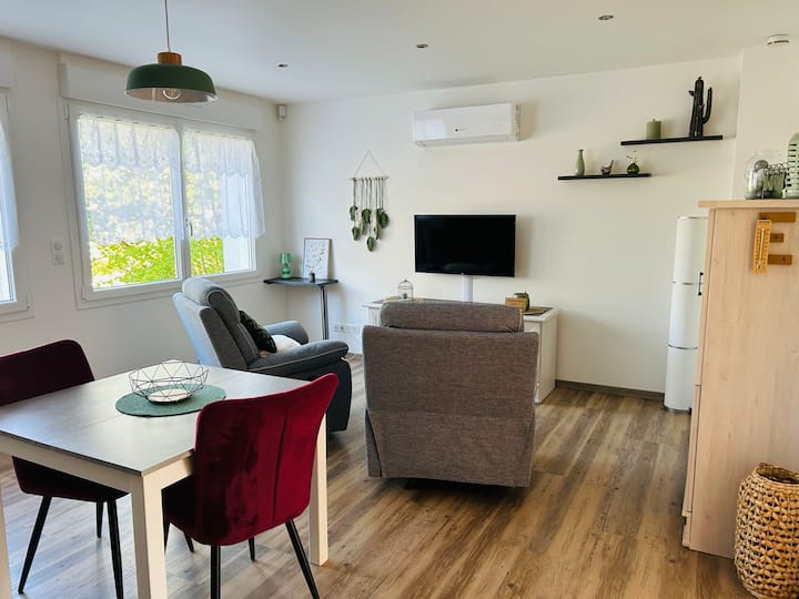 Appartement ÉBène - France