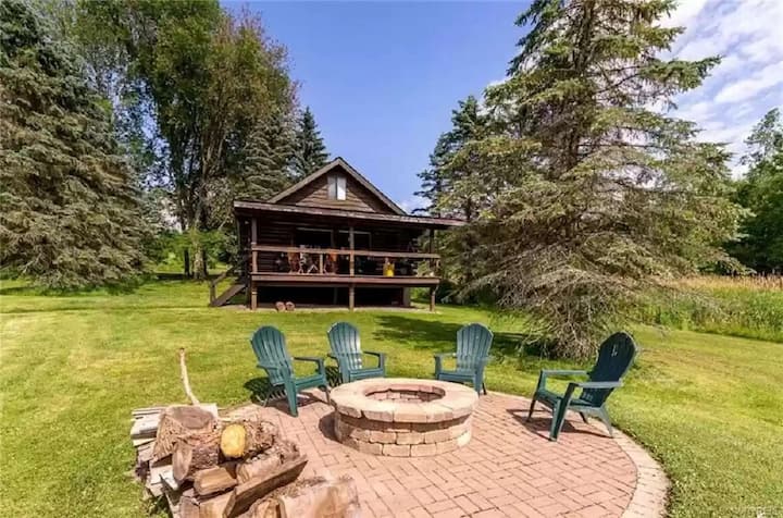 Ellicottville Pine Cone Cottage - Holiday Valley Resort, NY