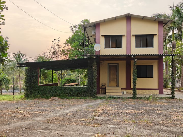 A Place For 10 In Farm House In Humgaon Karjat - Neral