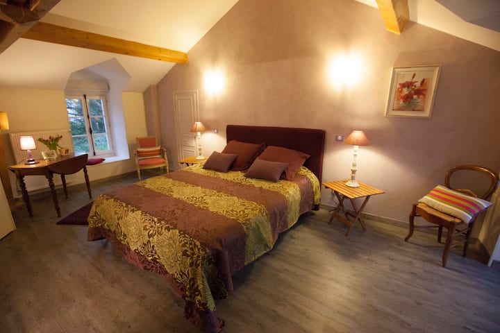 Chambre Fritilaire Vue Sur Cour Et Jardin - Montreuil-Bellay